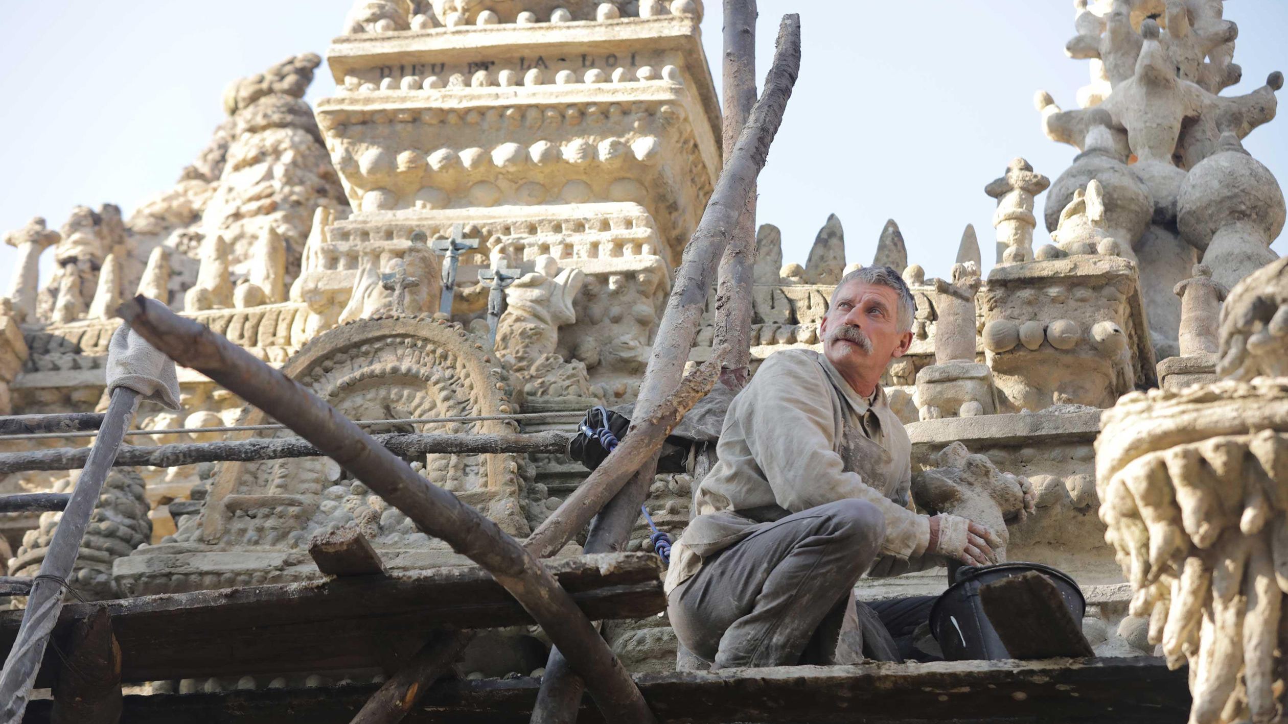 L’incroyable histoire du facteur Cheval – Fou majestueux - Le petit ...